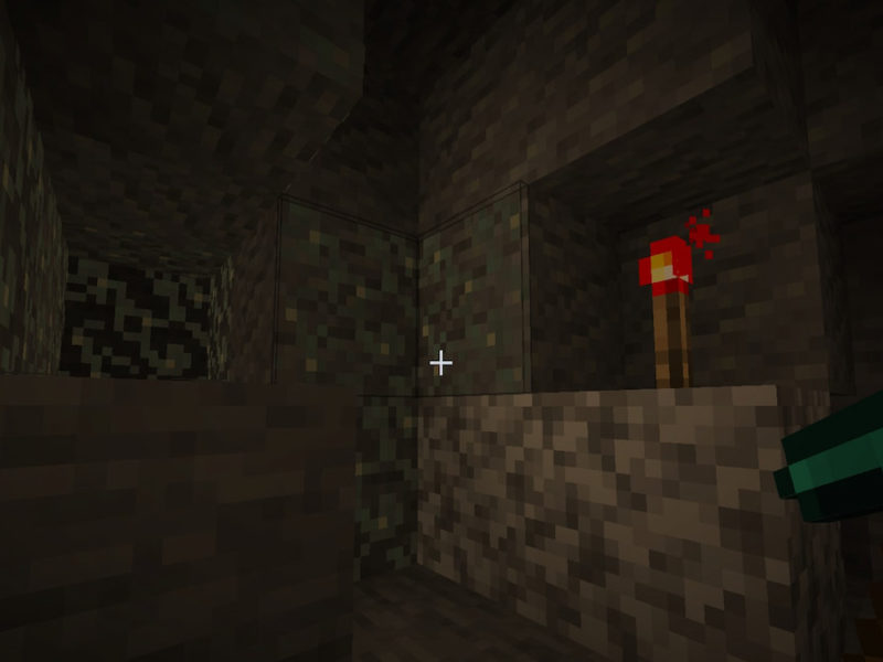How to collect and pick up Glow Lichen in Minecraft | Gamepur